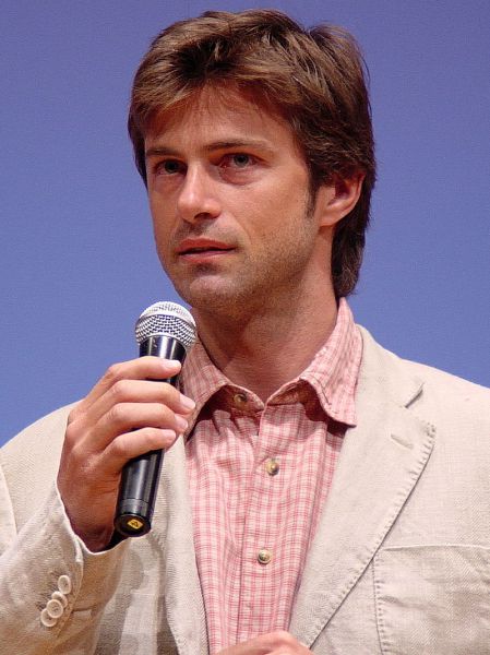 Top 10 Most Handsome Italian Actors in 2022 Ranked - OtakusNotes