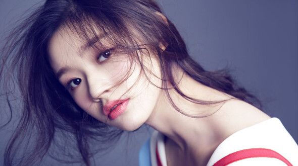 Top 15 Most Beautiful Chinese Actresses Ranked (2022) - OtakusNotes