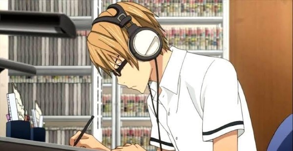 15 Japanese Anime Guys with Headphones (List) - OtakusNotes
